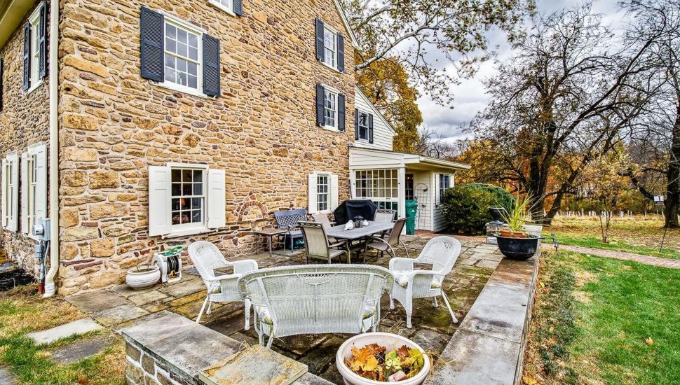 Historic Farmhouse Perfectly Has Old-World Charm in North Wales